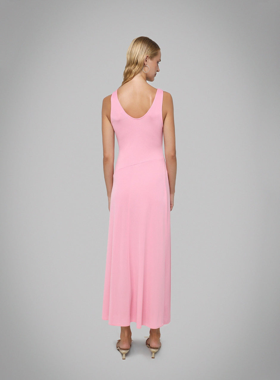 NEW IN – LAAGAM